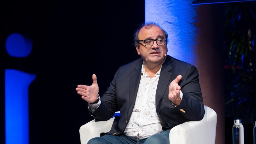 Antonio Turiel: «La única solución a la crisis energética pasa por el ...