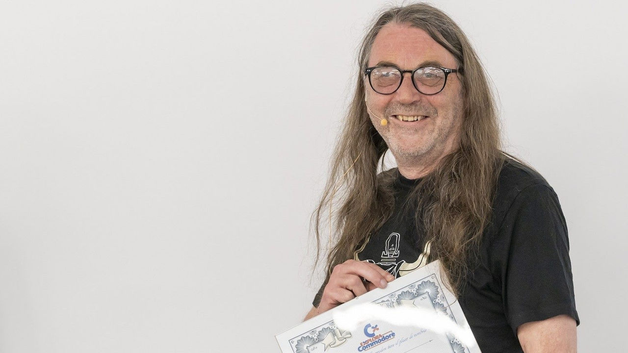 Jeff Minter, creador pionero de videojuegos desde los años sesenta ...