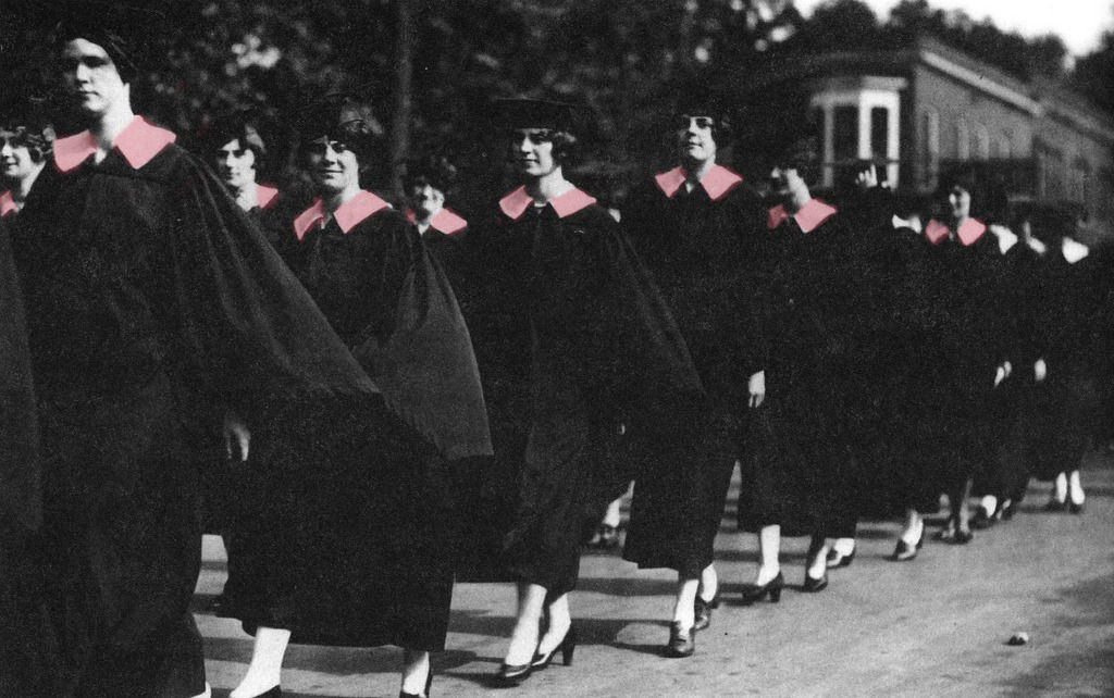 Discrimination is pink | UOC